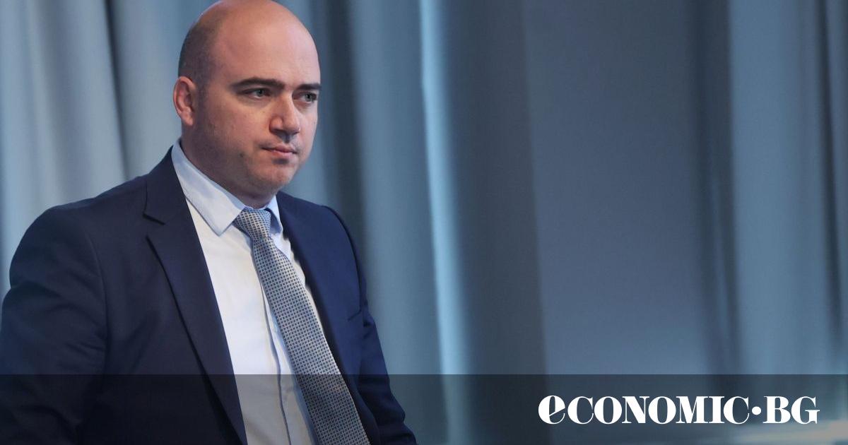 Министърът на туризма покани Илон Мъск в България