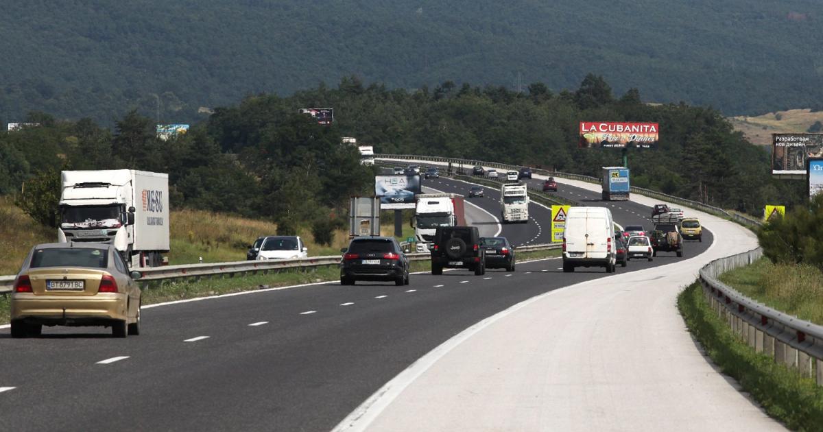 Правителството предлага скоростта по магистралите да бъде намалена до ...