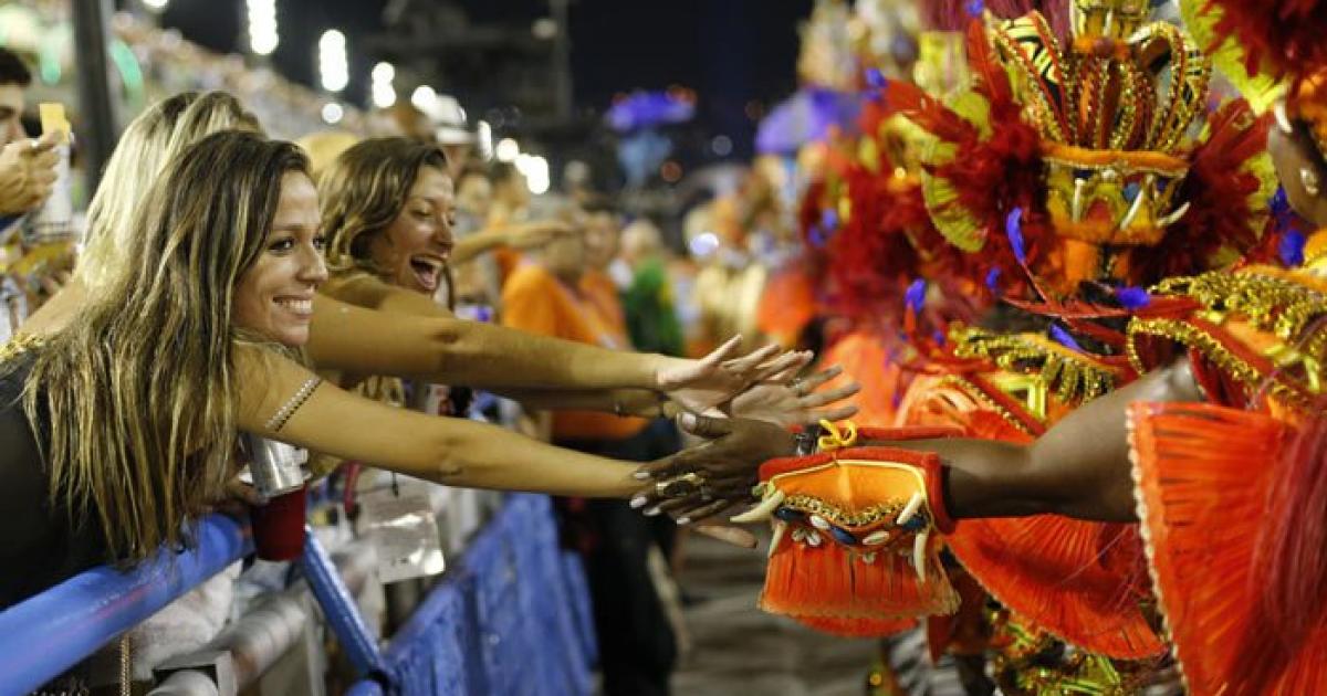 Бразилия е принудена да отмени ежегодния карнавал