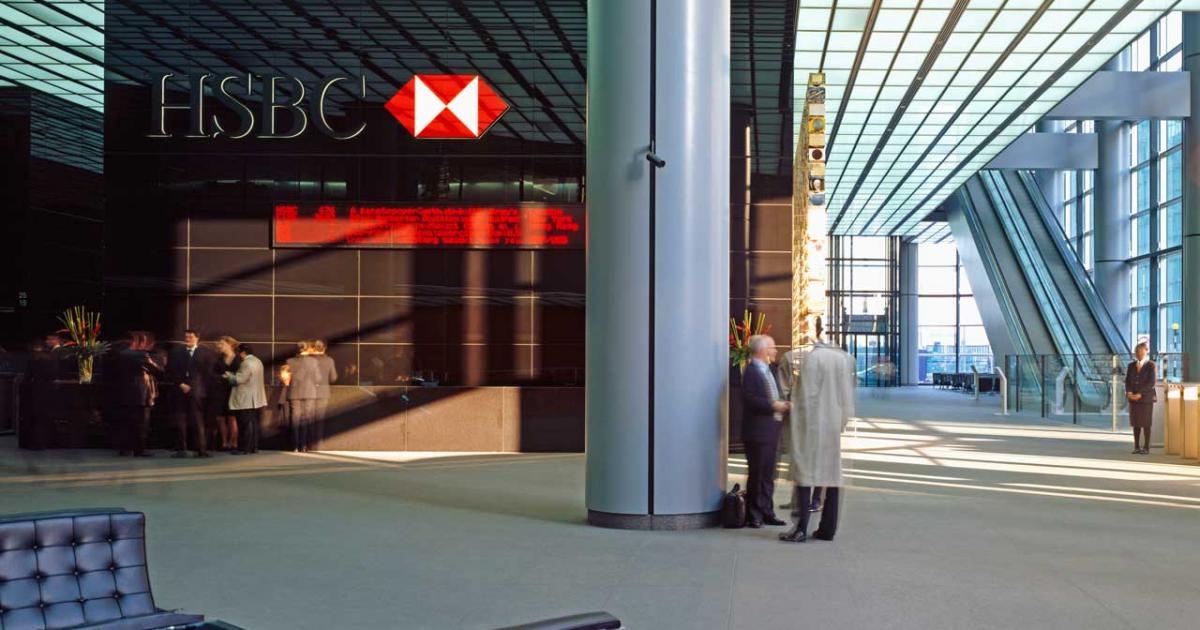HSBC остава в Лондон