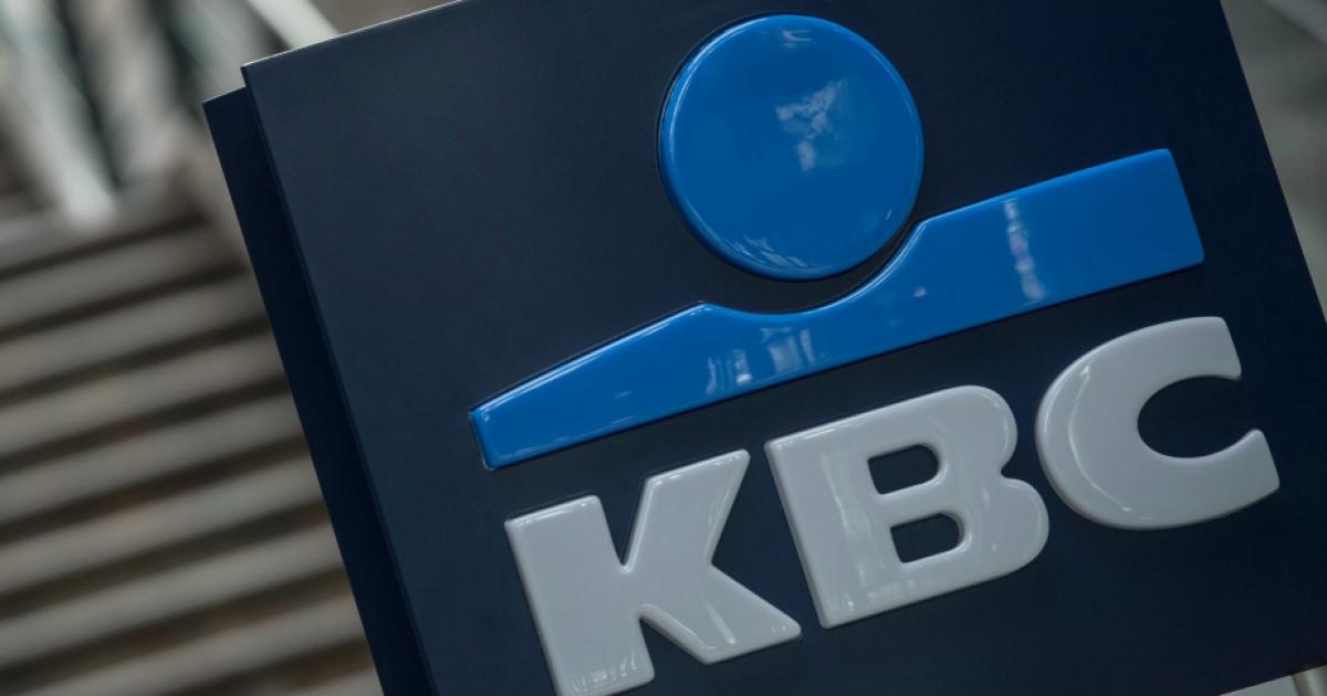 Белгийската KBC търси да купи още една банка в България