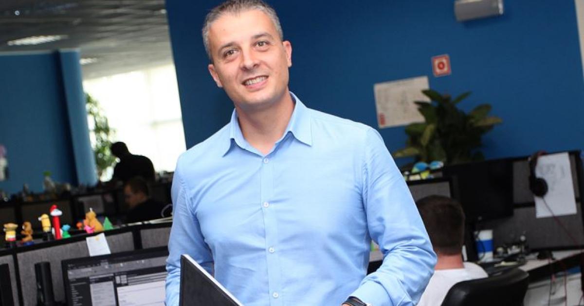 Tek Experts: по облаците до Лагос